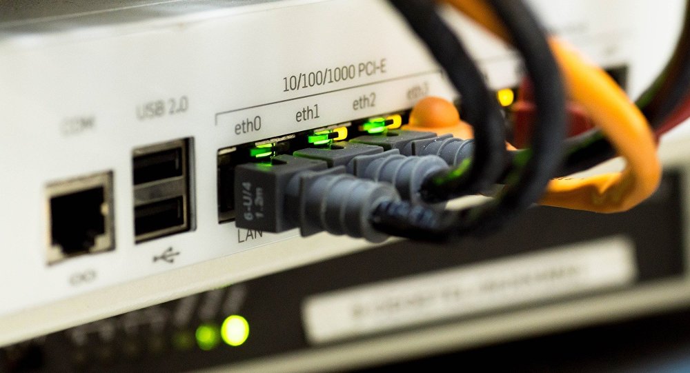 ACCESO A INTERNET: ¿QUÉ ES?, VENTAJAS Y DESVENTAJAS